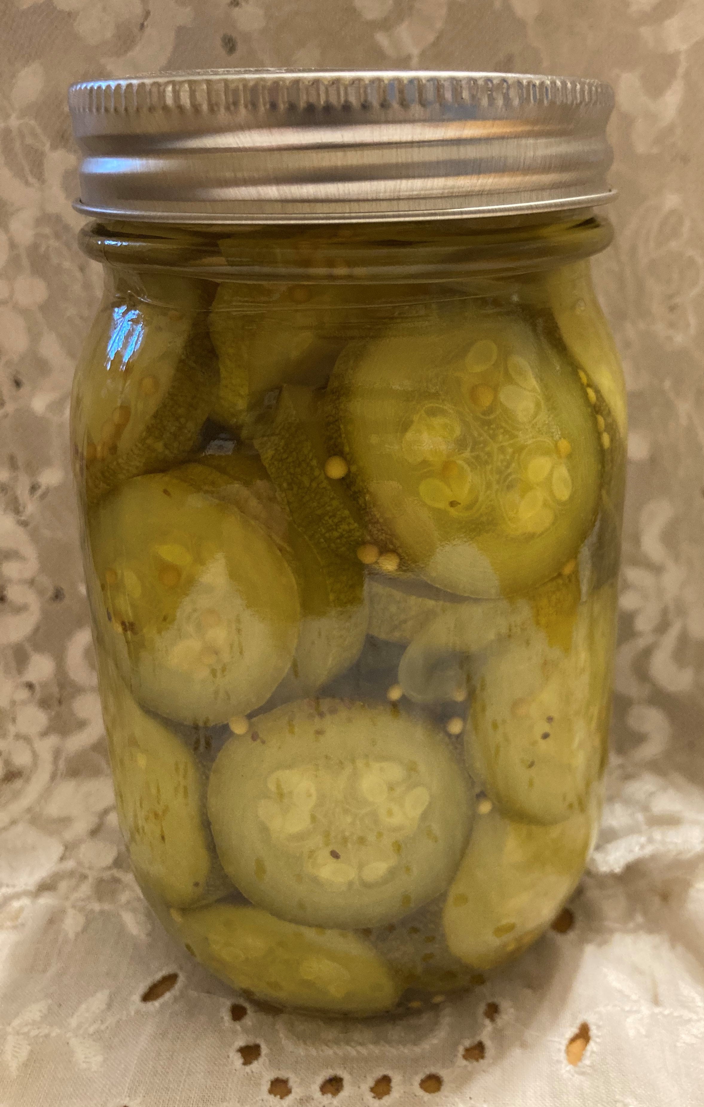 Zucchini Bread & Butter Pickles - pint jar | Oakdale Farms Country Barn ...