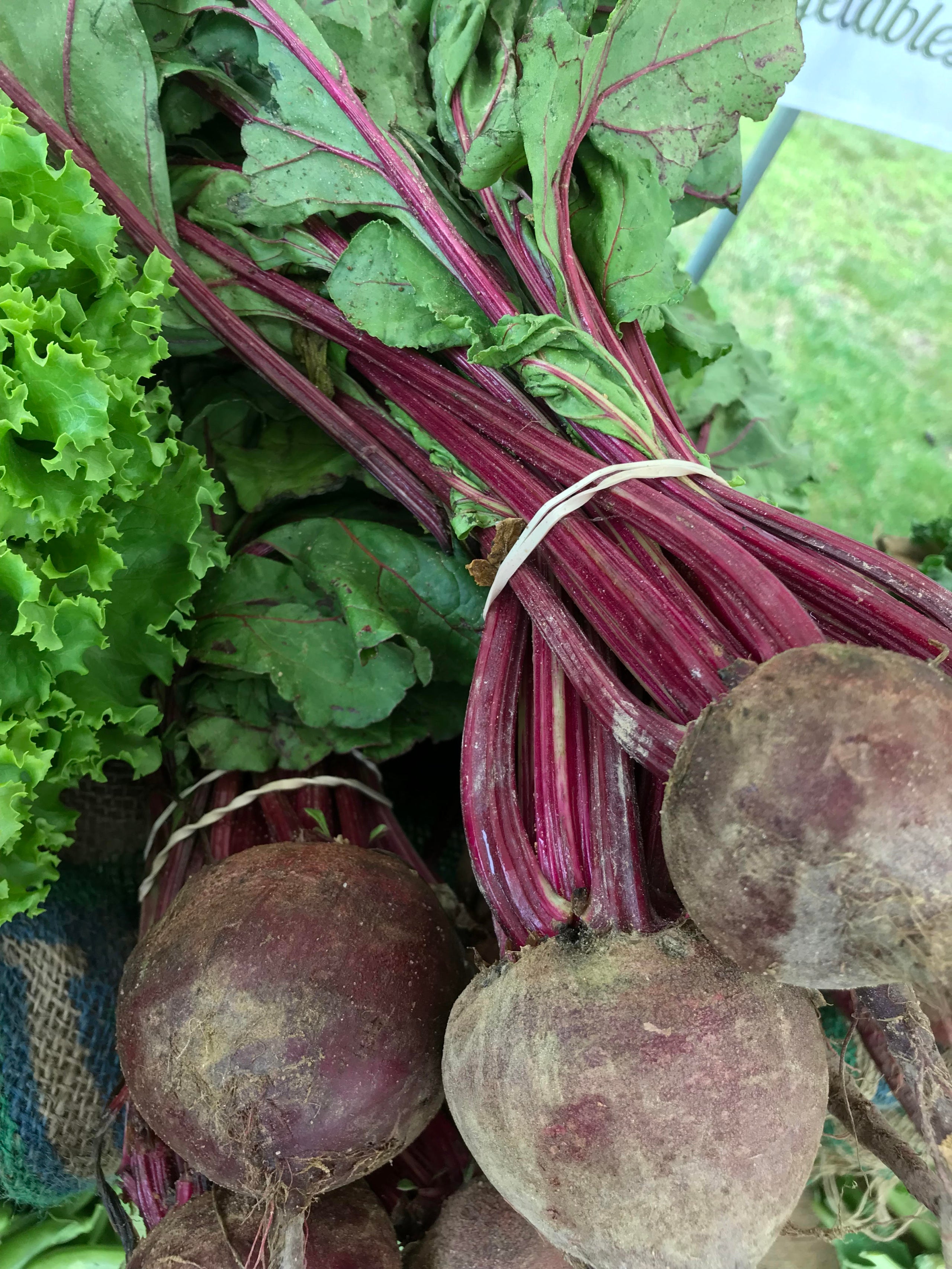 Beets with greens - bunch | Oakdale Farms Country Barn & Garden Shop